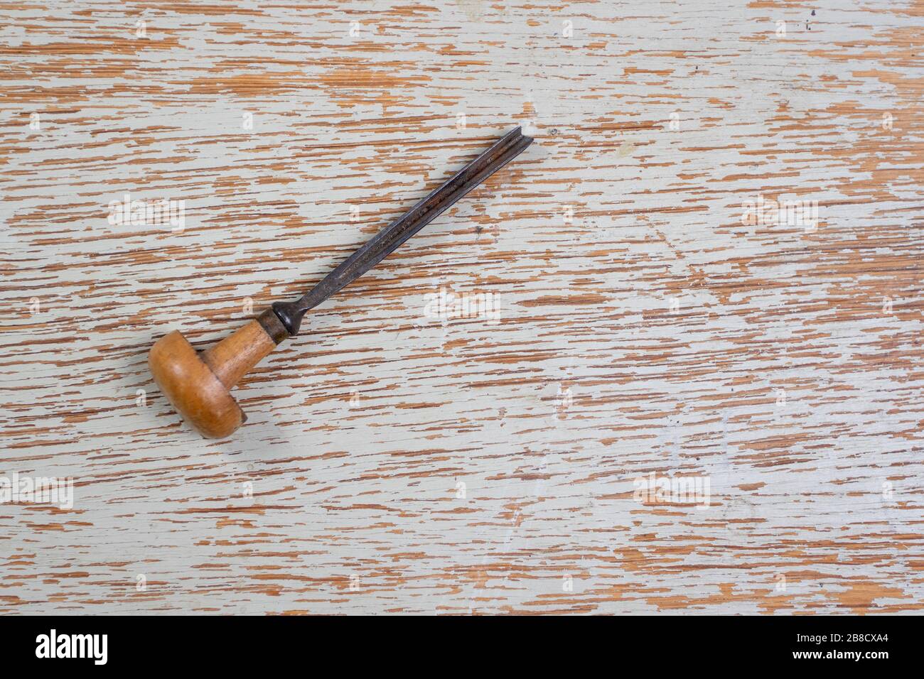 Lino cutting hand tool for printing Stock Photo - Alamy