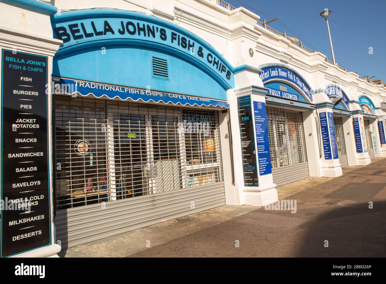 Southend-on-Sea, UK. 21st Mar, 2020. Some cafes and restaurants remain ...