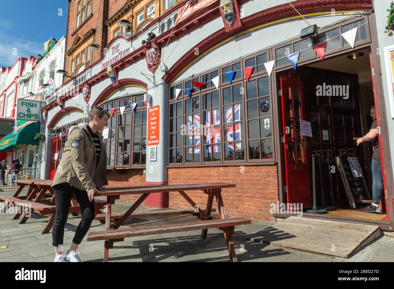 Southend-on-Sea, UK. 21st Mar, 2020. Despite the sun being out, numbers ...