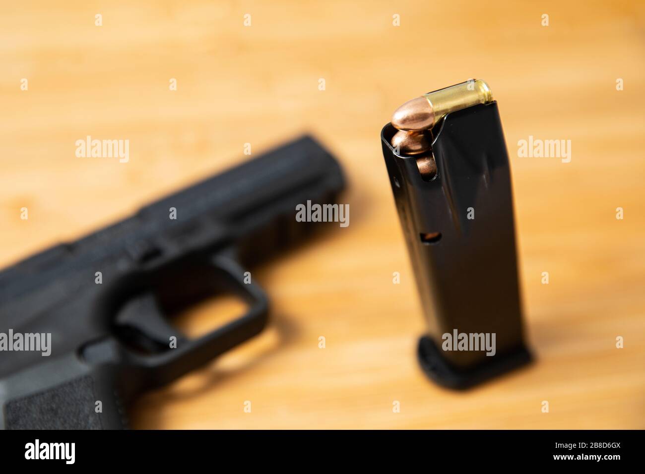 Guns and ammo hi-res stock photography and images - Alamy