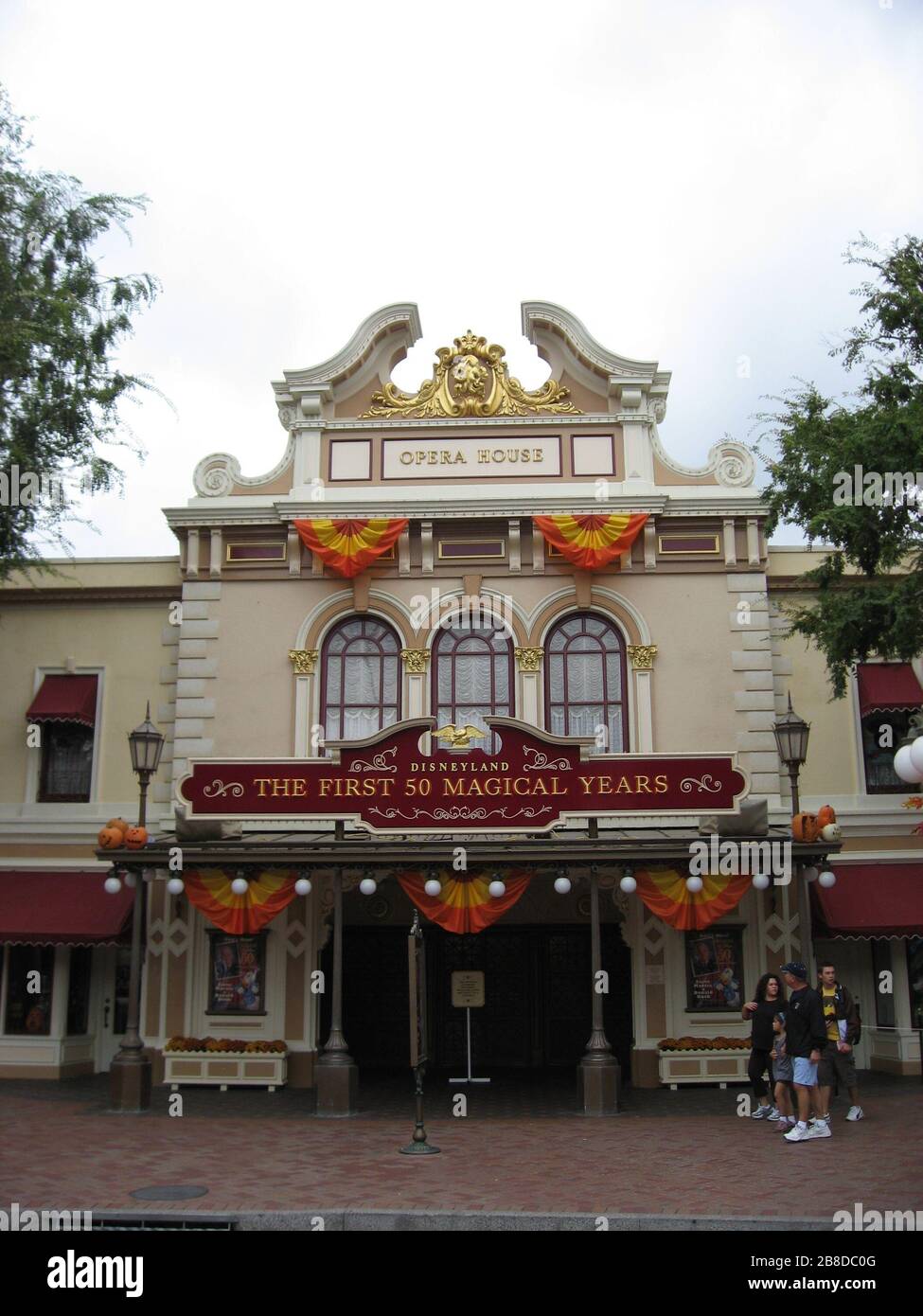 English Opera House High Resolution Stock Photography and Images - Alamy
