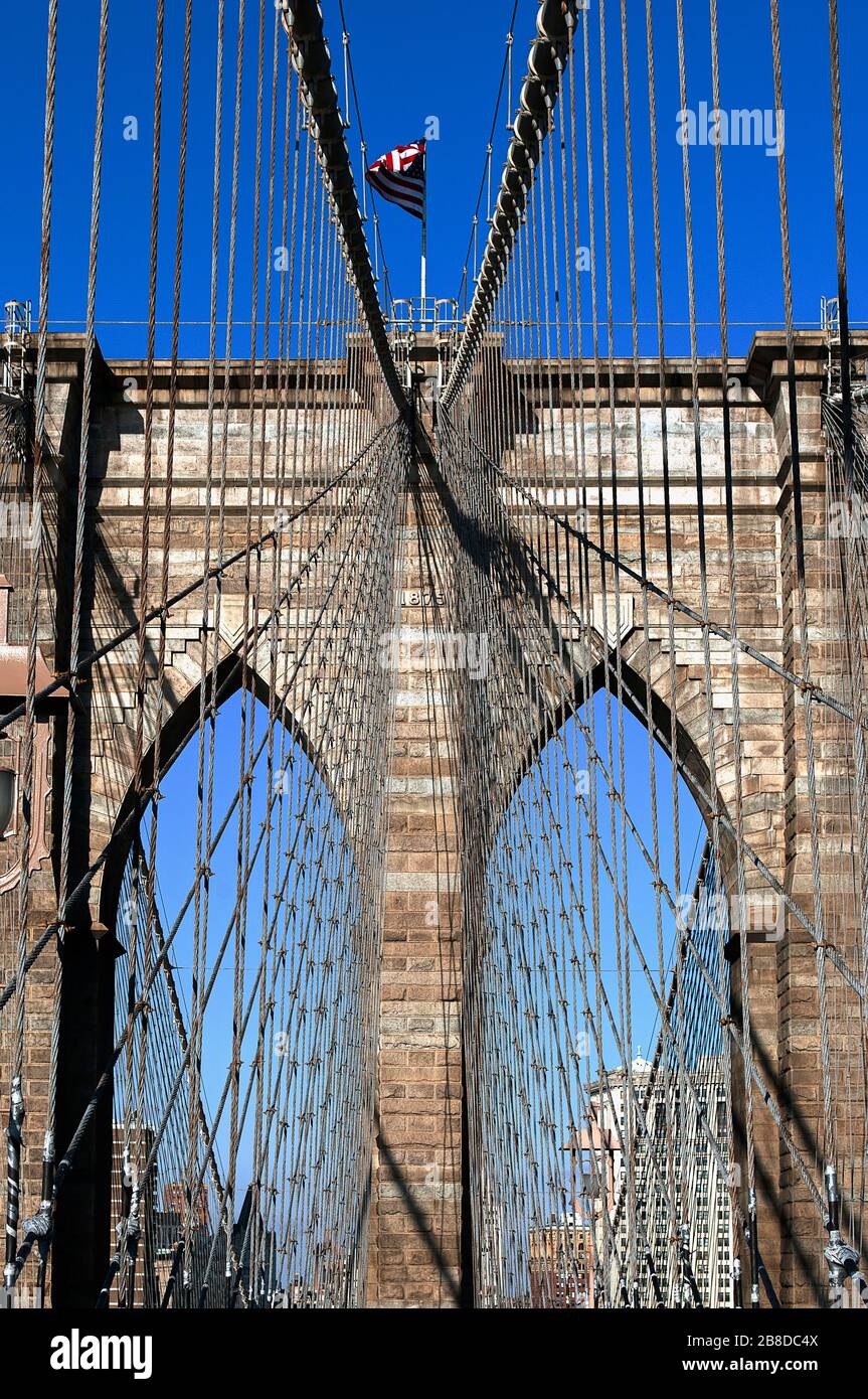 Brooklyn bridge anchorage hi-res stock photography and images - Alamy