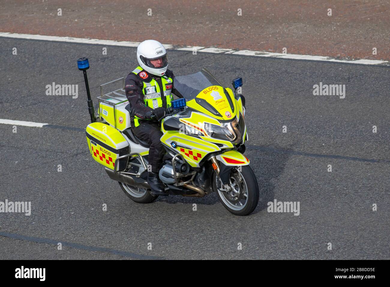 Blood courier service hi-res stock photography and images - Alamy
