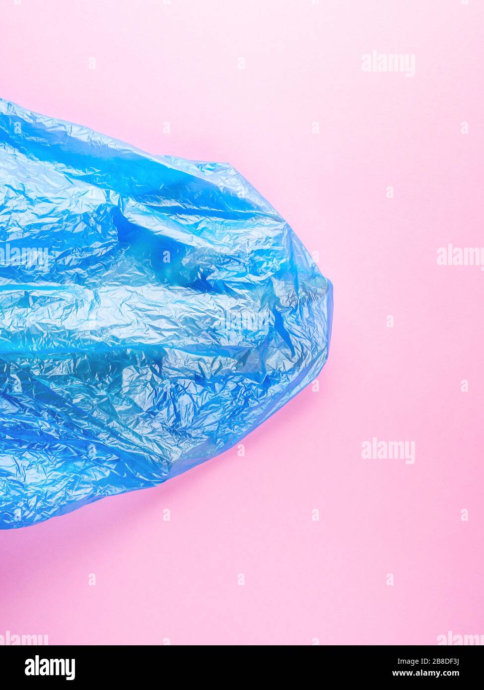 Hand trapped hi-res stock photography and images - Alamy