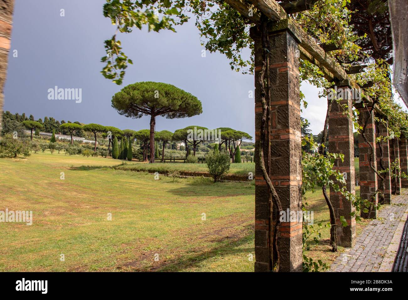Rome 8 March 2020. The Vatican gardens of the papal residence, well ...