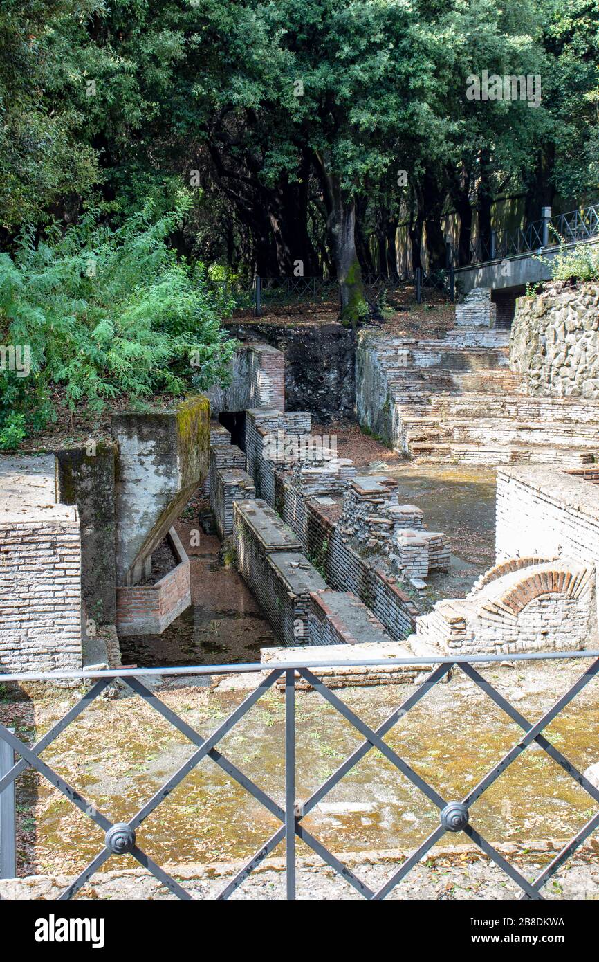 Rome 8 March 2020. The Vatican gardens of the papal residence, well ...