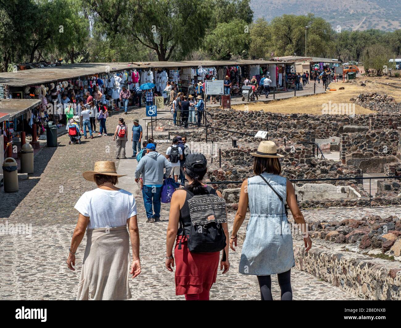 Aztec market hi-res stock photography and images - Alamy