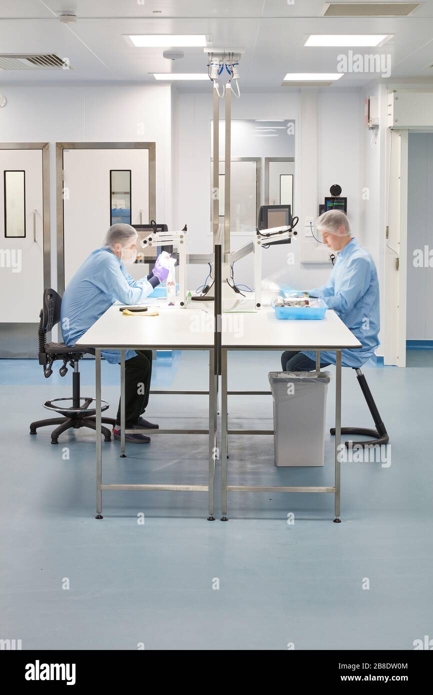 Healthcare pharmaceutical hi-res stock photography and images - Alamy