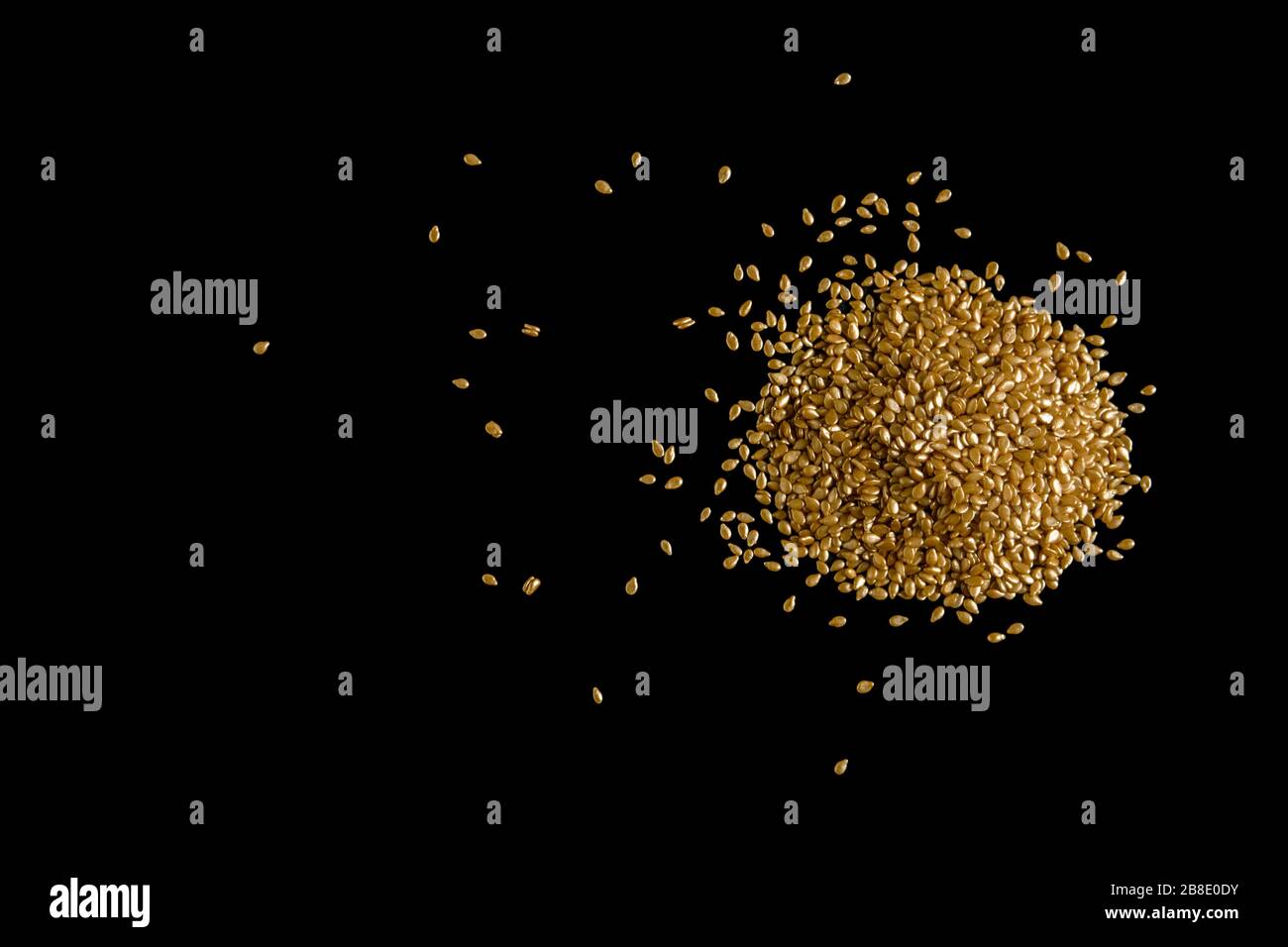 Black gold grain hi-res stock photography and images - Alamy