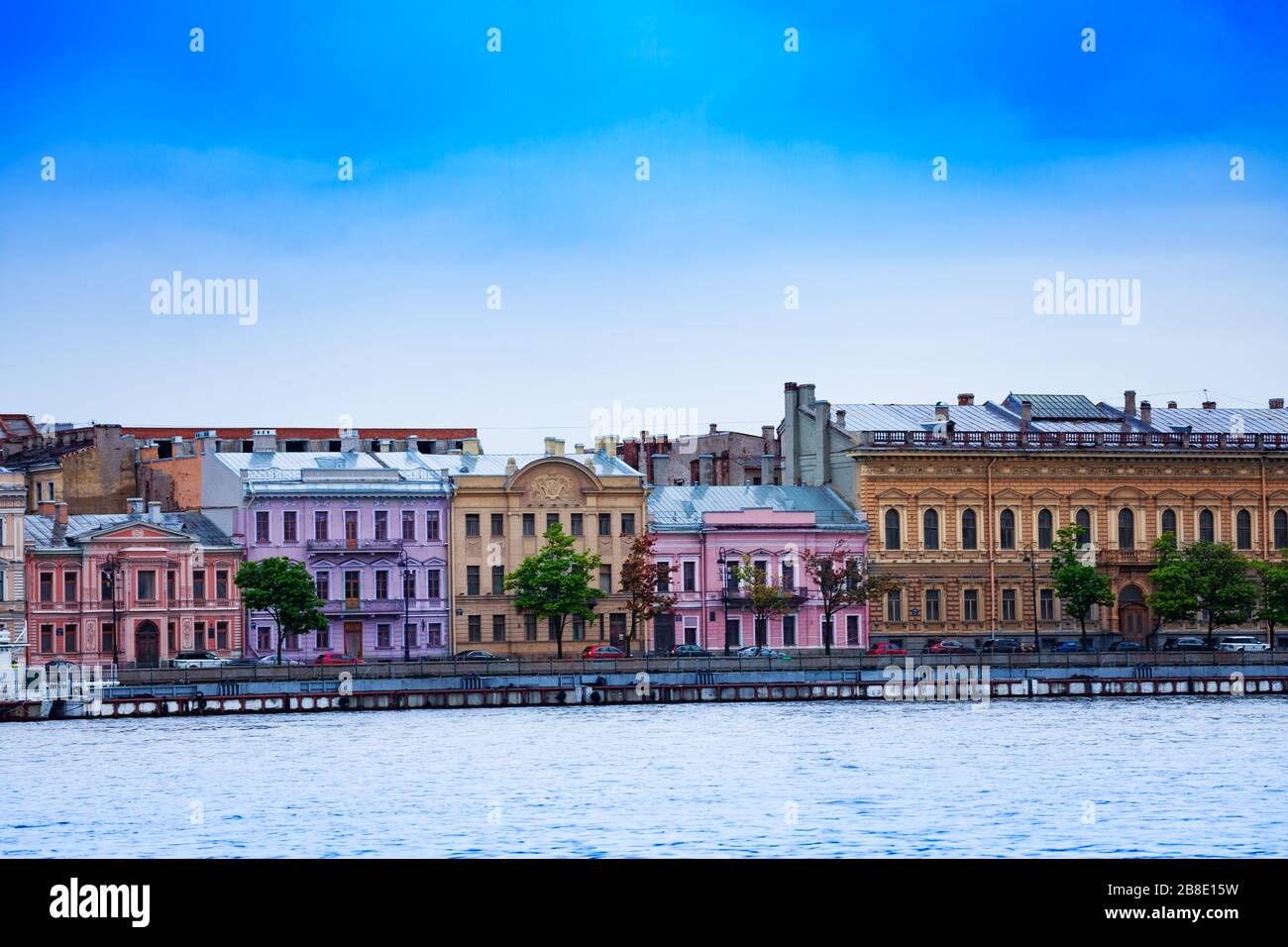 River embarkment hi-res stock photography and images - Alamy