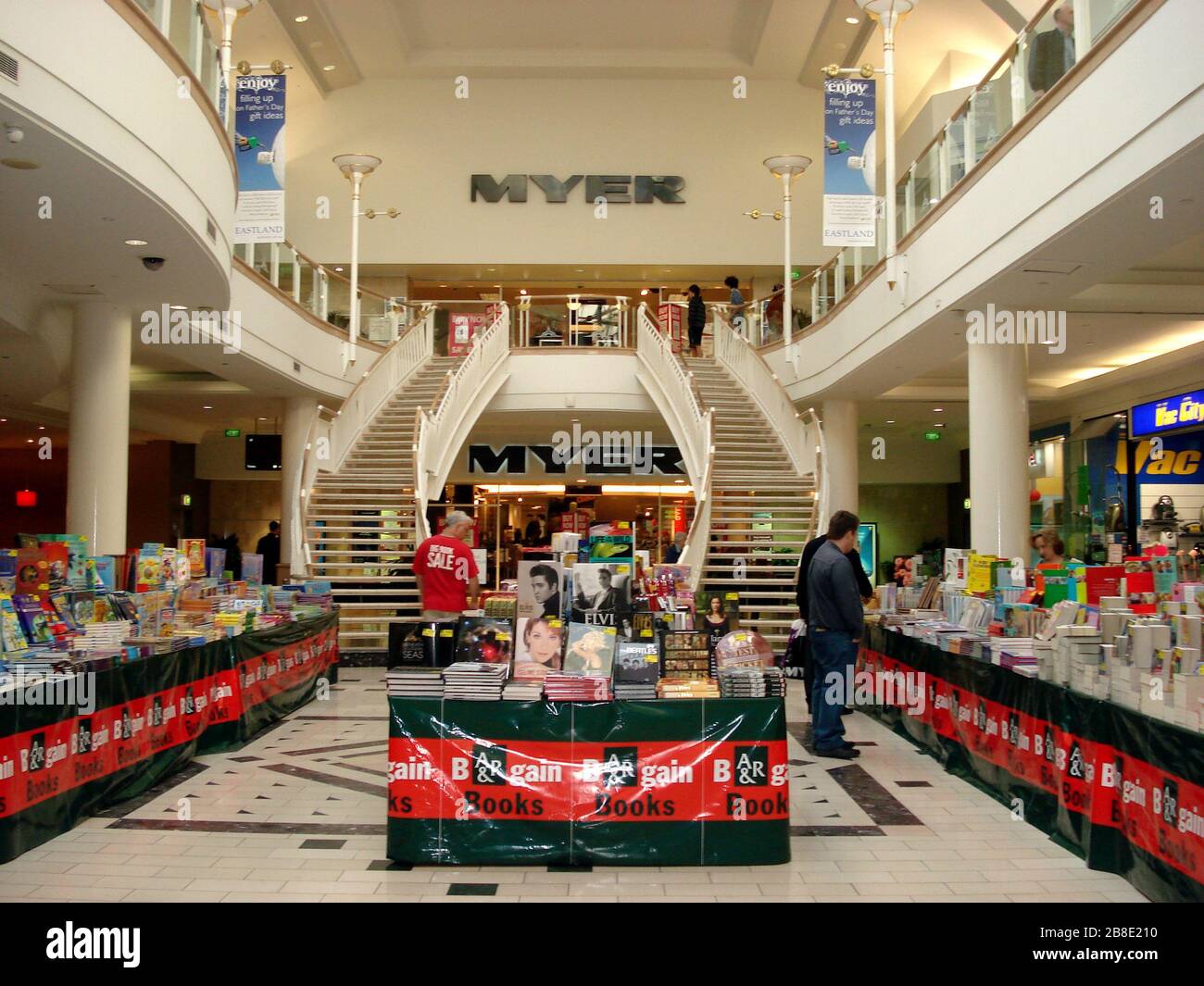 Myer centre hi-res stock photography and images - Alamy