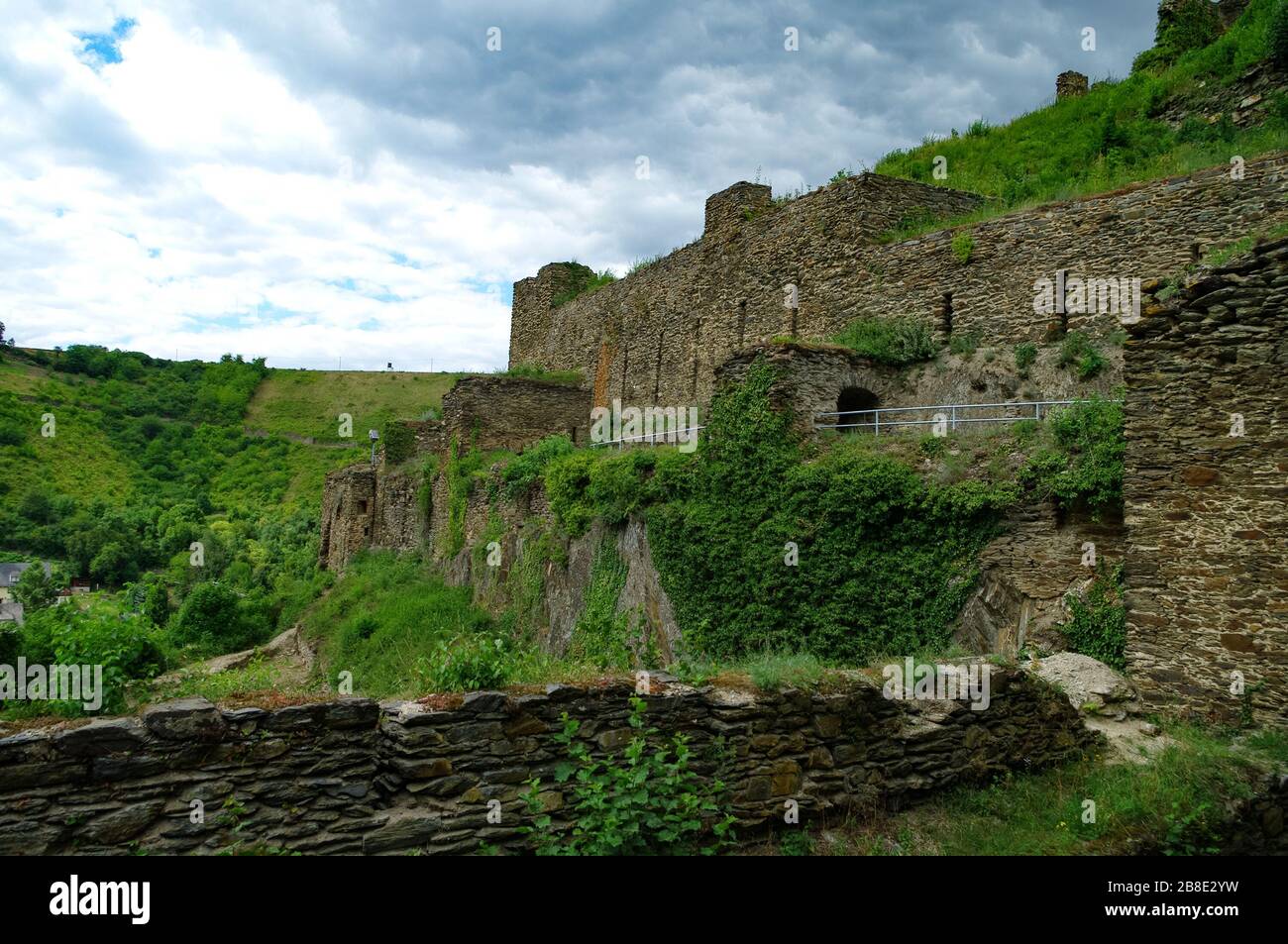 Rheinfels castle and fortress hi-res stock photography and images - Alamy