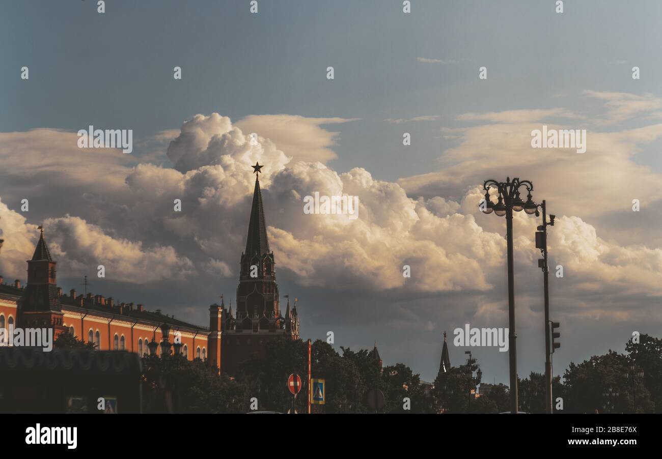 The silhouette of Moscow Kremlin near the Red Square on a sunny evening ...