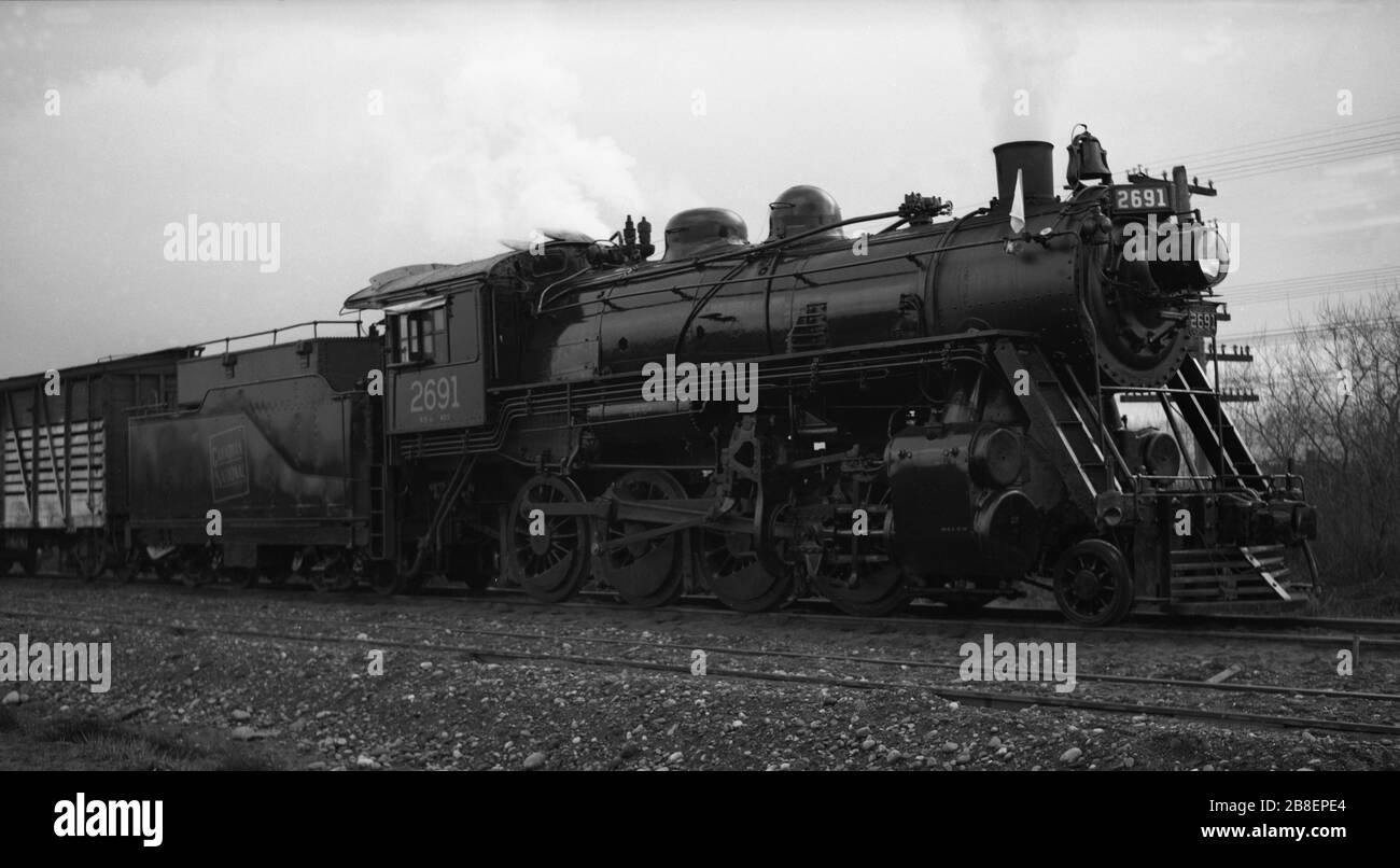 1952 steam train hi-res stock photography and images - Alamy