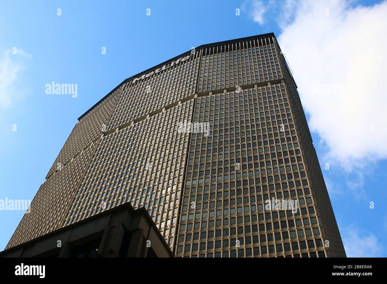 Northern facade of MetLife Building on sunny summer morning, Manhattan ...