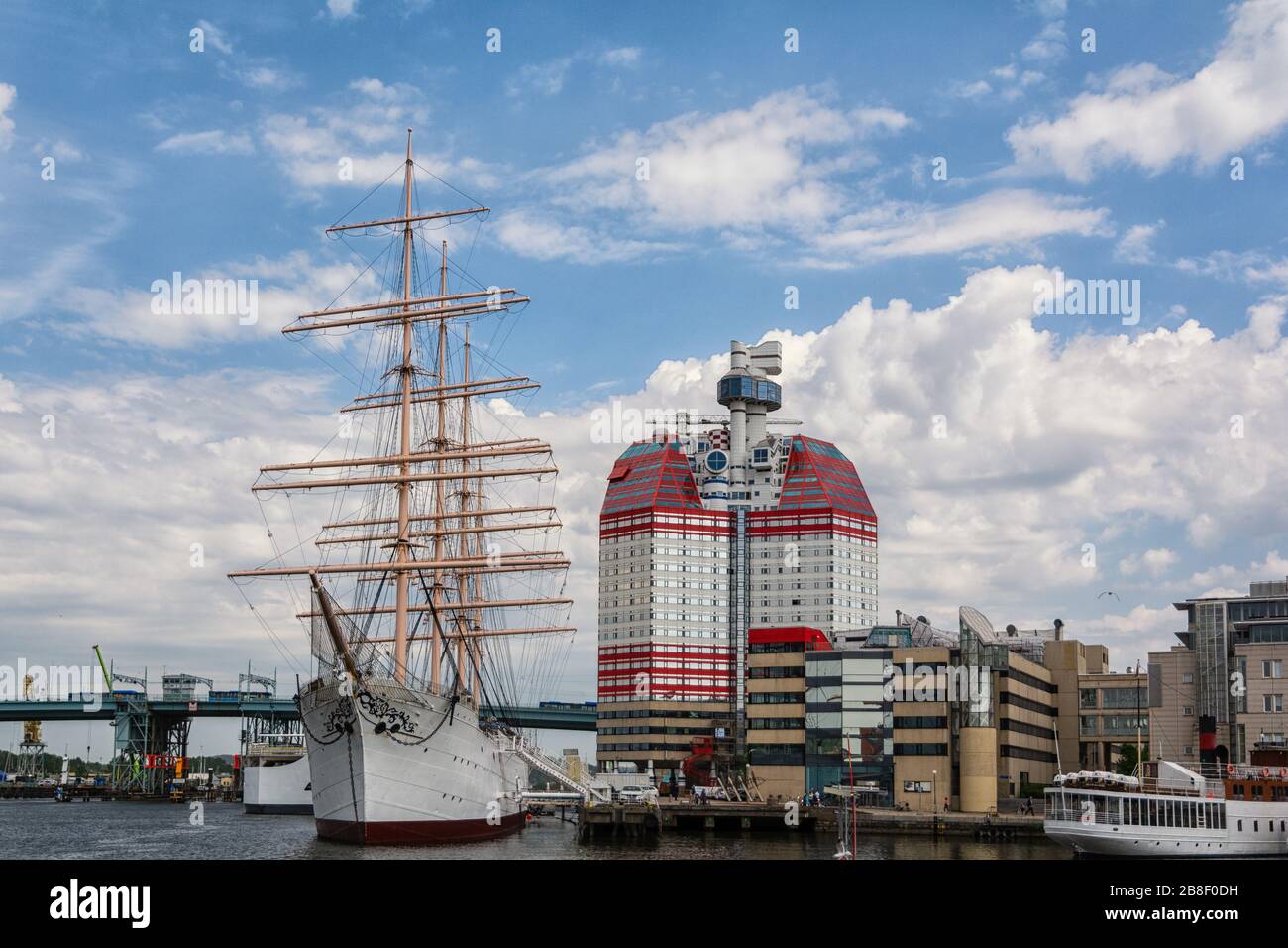 Ship in the port of Gothenburg Stock Photo - Alamy