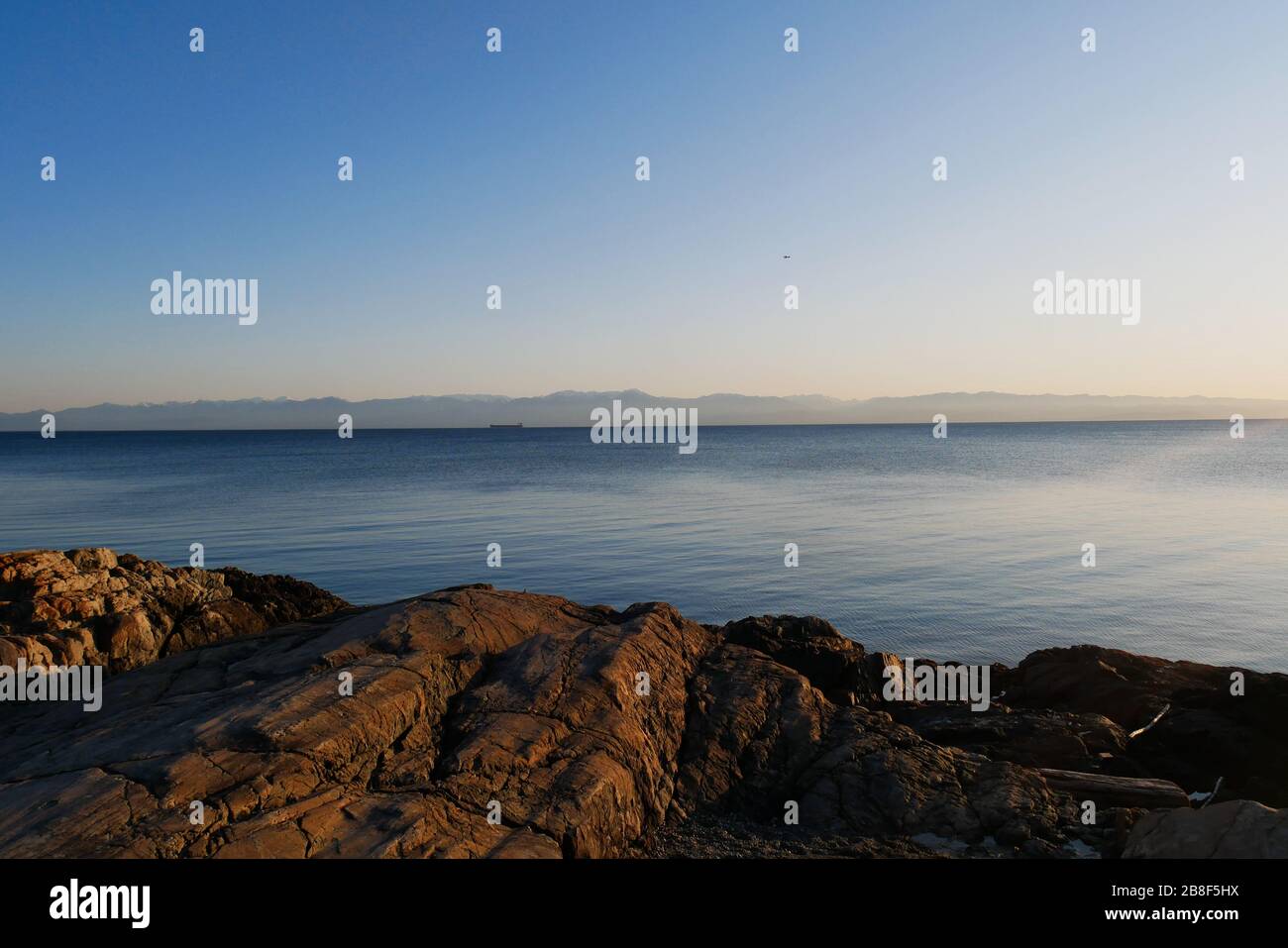 View across to Olympic National park from Finlayson Point, Victoria ...
