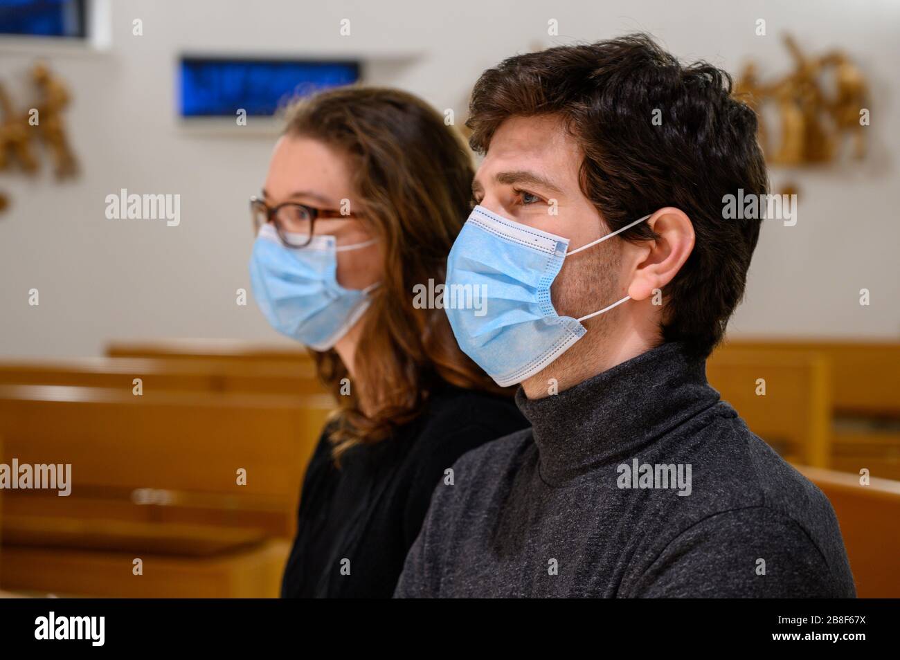 Covid 19 pandemic masks hi-res stock photography and images - Alamy