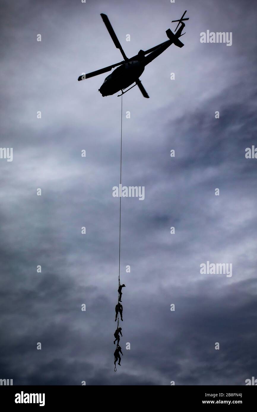 U.S. Service members from across Hawaii conduct special-patrol ...