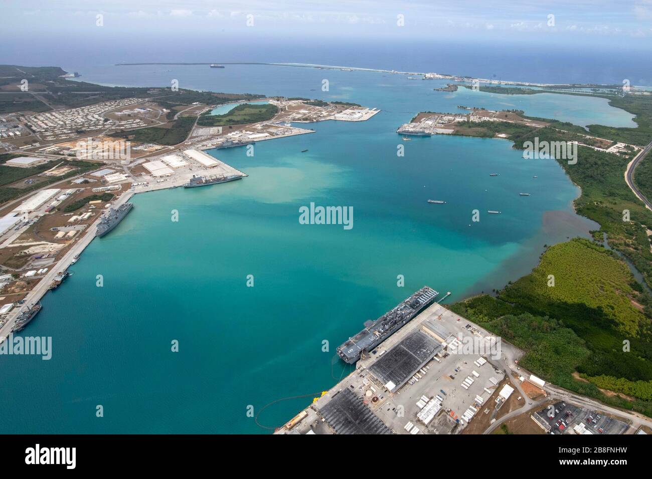 200321-N-RU810-1296 NAVAL BASE GUAM (March 21, 2020) Amphibious assault ...