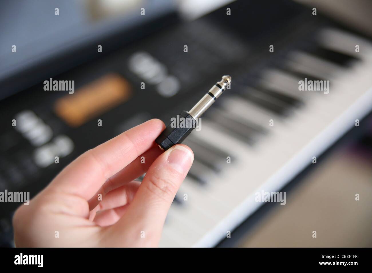 Keyboard connector hi-res stock photography and images - Alamy