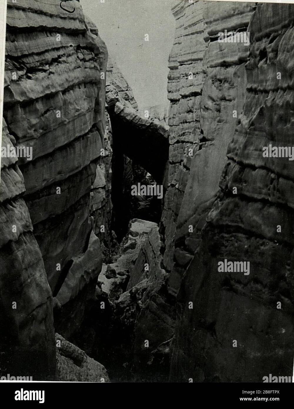 Gletscherspalte hi-res stock photography and images - Alamy