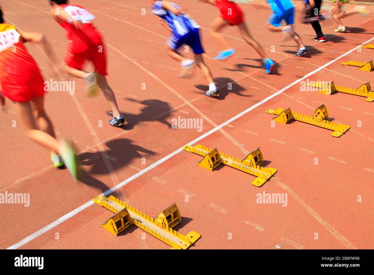 The launching, At the sports meeting, the athletes are starting to run ...