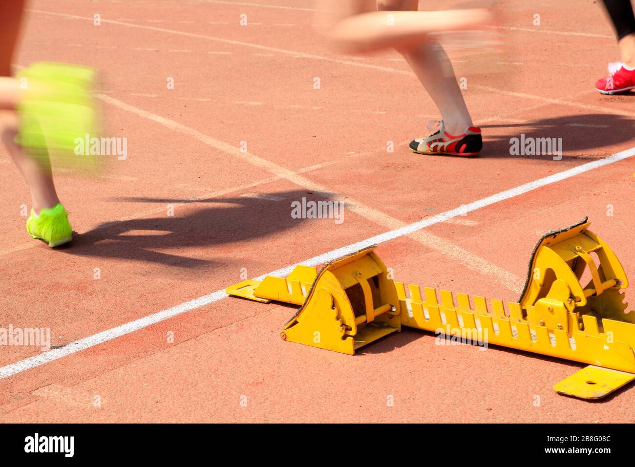 The launching, At the sports meeting, the athletes are starting to run ...