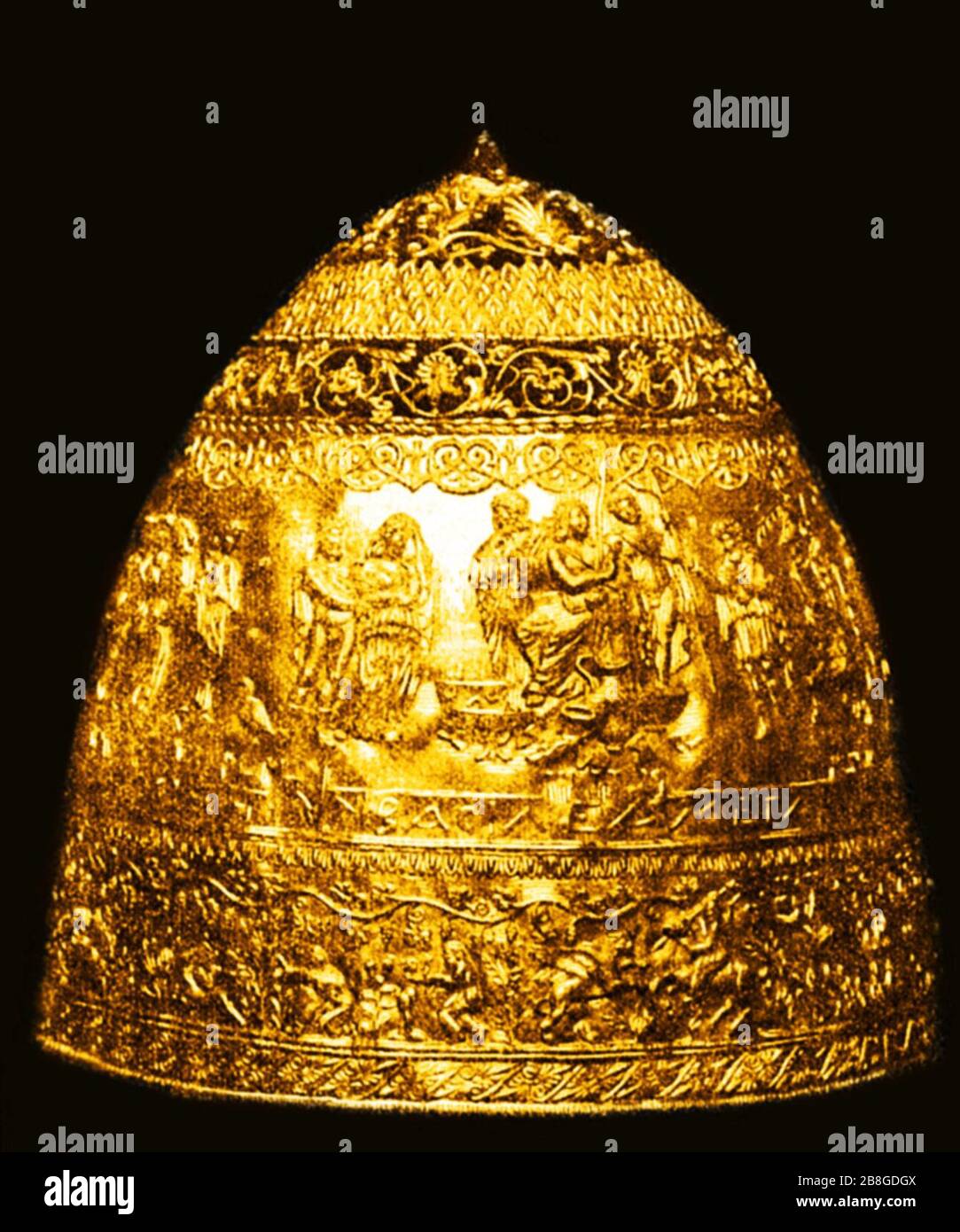 Gold Tiara of Saitaferne Stock Photo - Alamy
