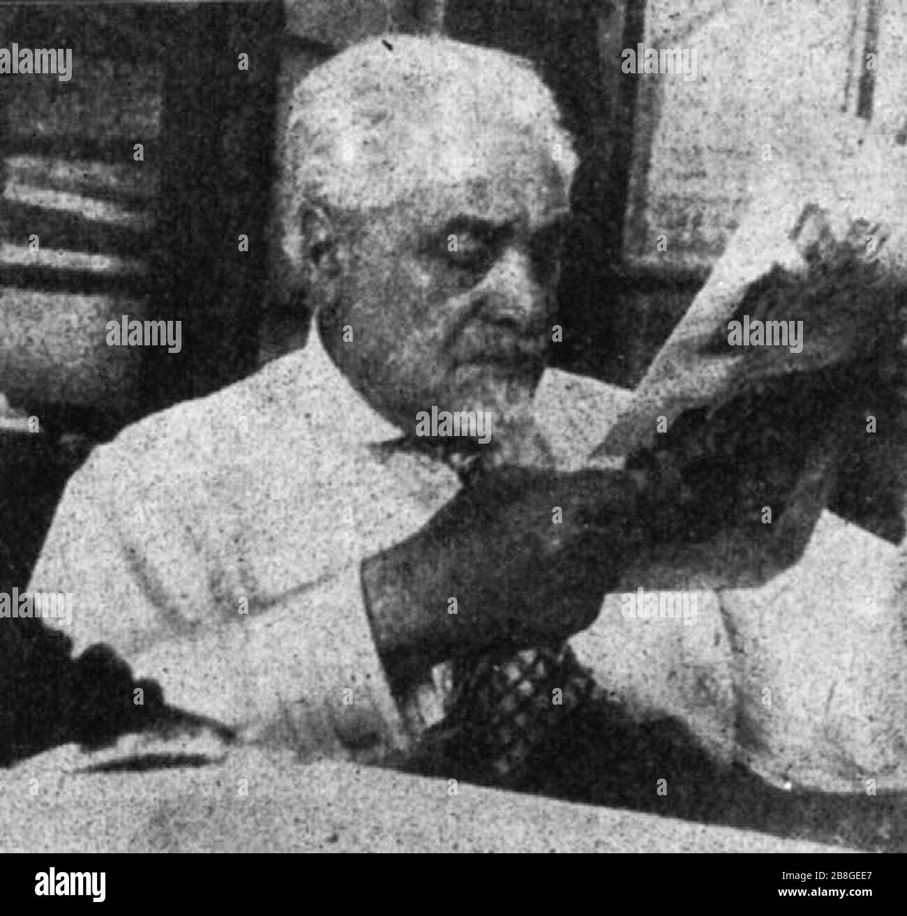 Goldflam hi-res stock photography and images - Alamy