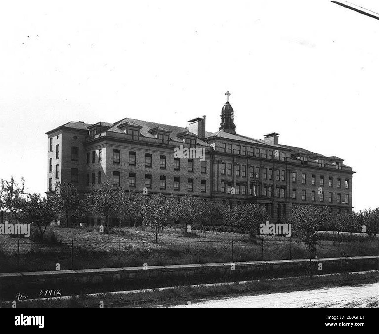 Good Shepherd Orphanage, Sunnyside Ave N at N 50th St, Seattle (CURTIS ...