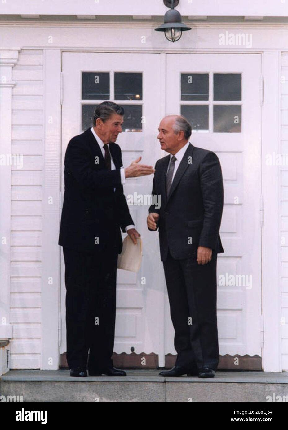 Gorbachev and Reagan 1986-4 Stock Photo - Alamy