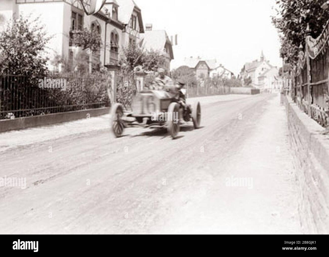 Gordon bennett classic hi-res stock photography and images - Alamy