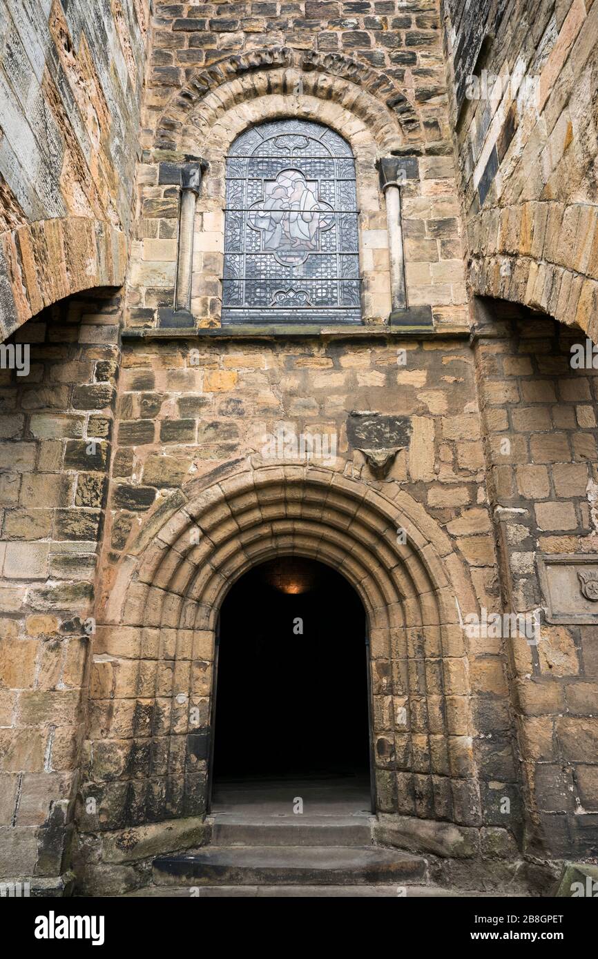 Dunfermline abbey interior hi-res stock photography and images - Alamy