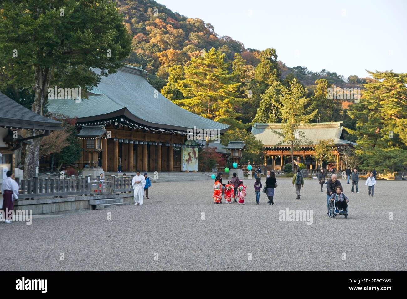 Kashihara jingu hi-res stock photography and images - Alamy