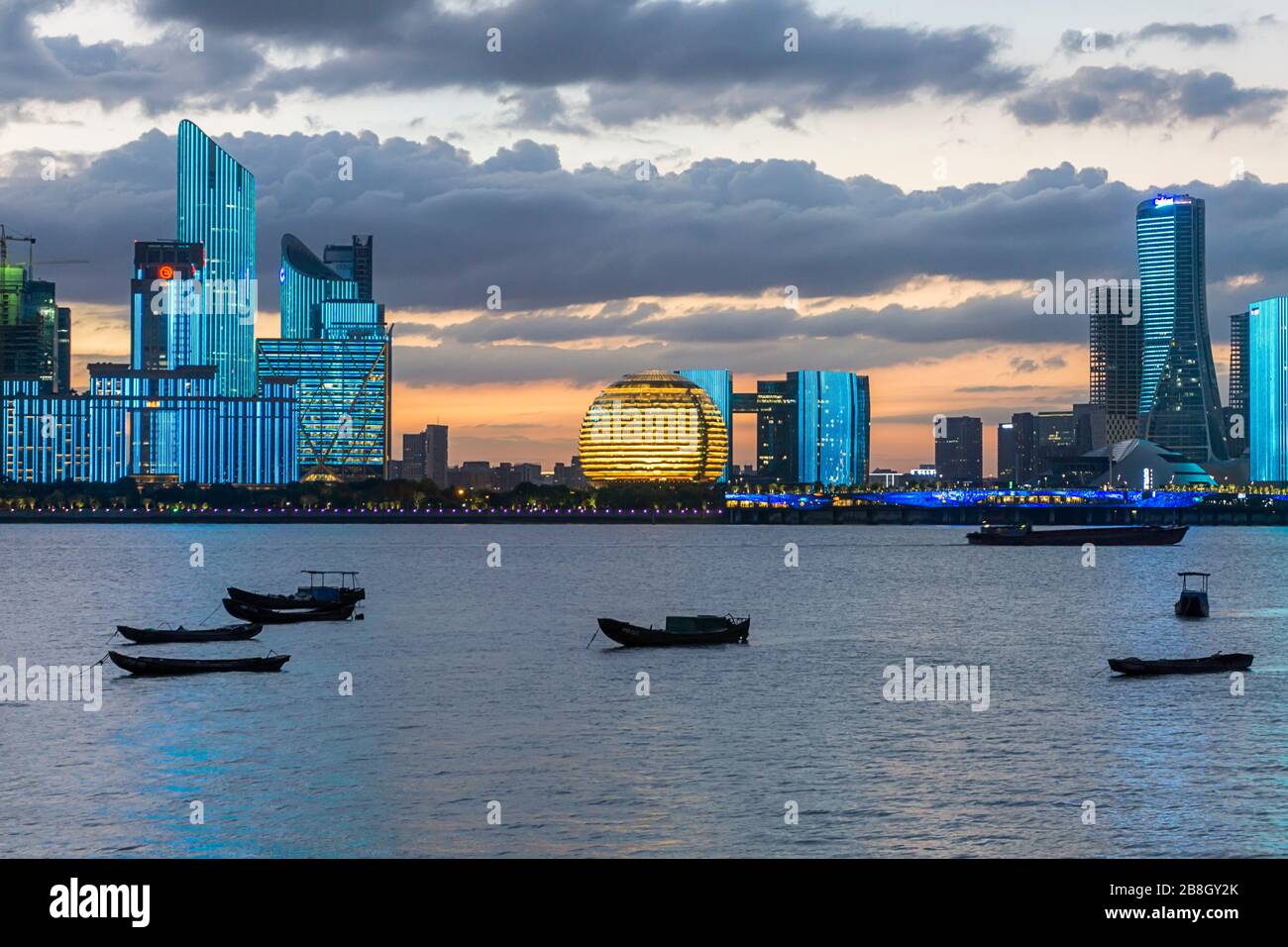 Hangzhou Hangzhou Qianjiang New City Stock Photo - Alamy