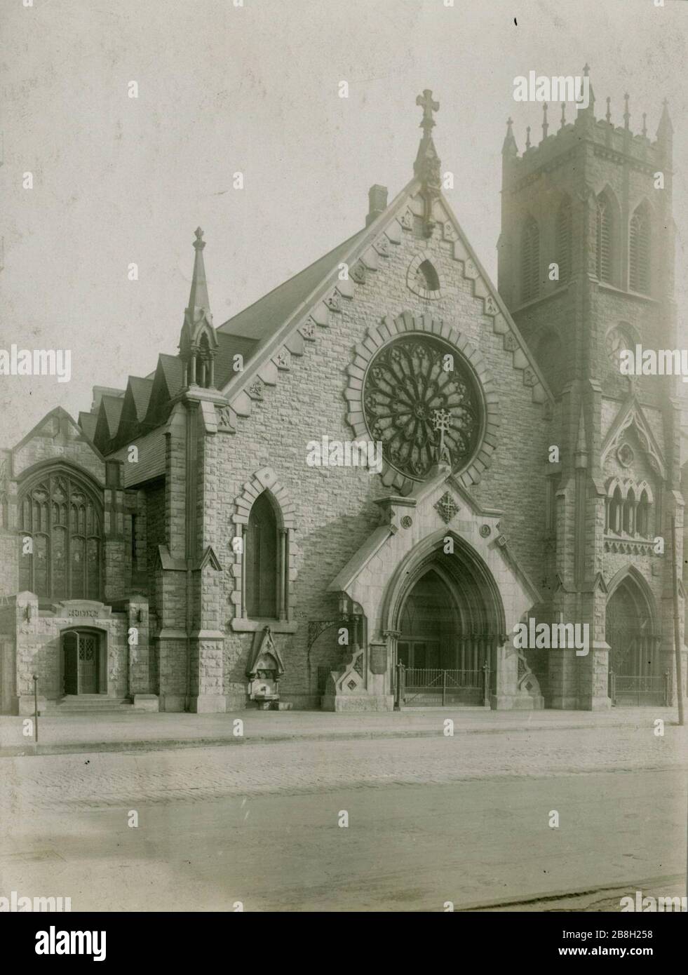 Grace Episcopal Church, Chicago, 1913 Stock Photo - Alamy