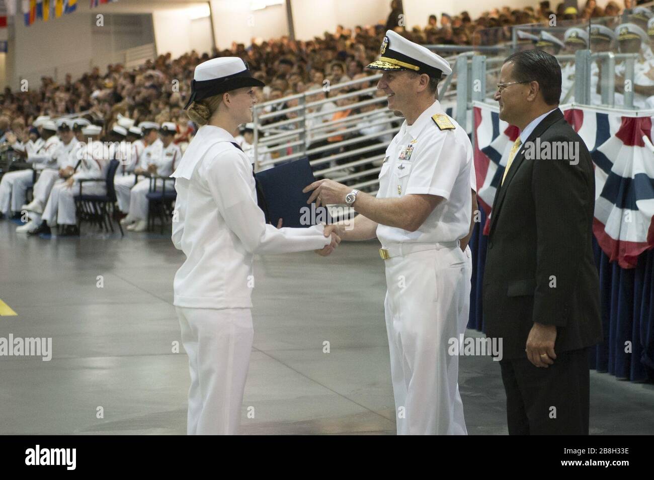 Graduation ceremony at Recruit Training Command 150605 Stock Photo - Alamy
