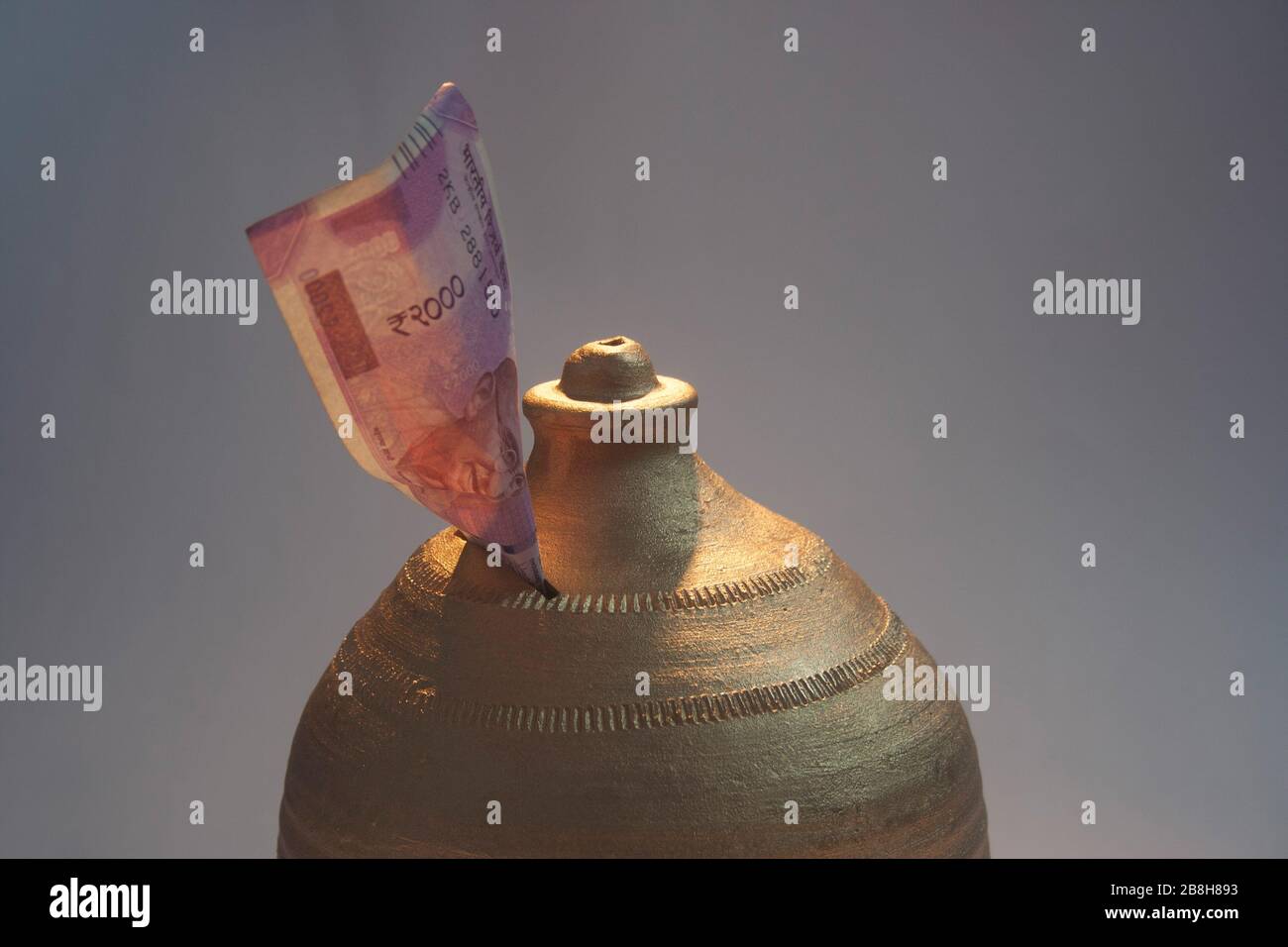 2000 rupees hi-res stock photography and images - Alamy
