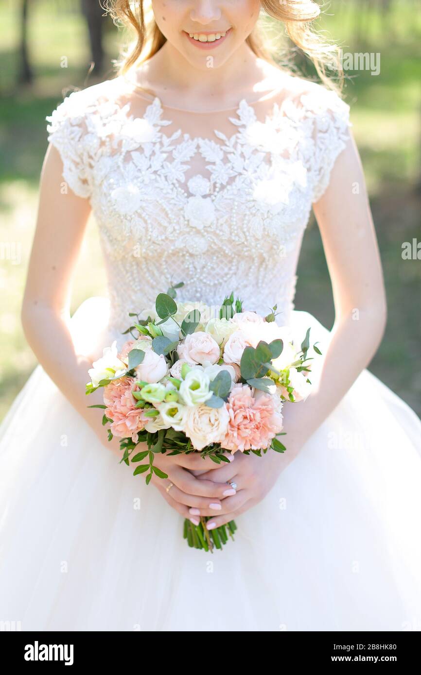 Closeup bridal bouquet of nice roses Stock Photo - Alamy