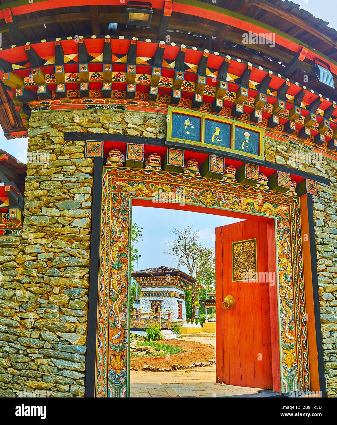 CHIANG MAI, THAILAND - MAY 7, 2019: The stone gate of Bhutan Garden ...