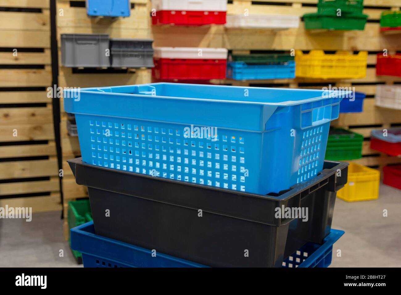 Vegetable boxes hi-res stock photography and images - Alamy