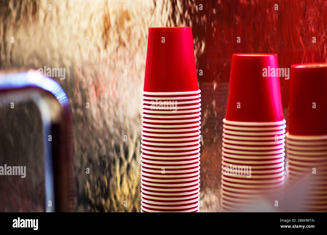 Disposable coffee cups pattern hi-res stock photography and images - Alamy