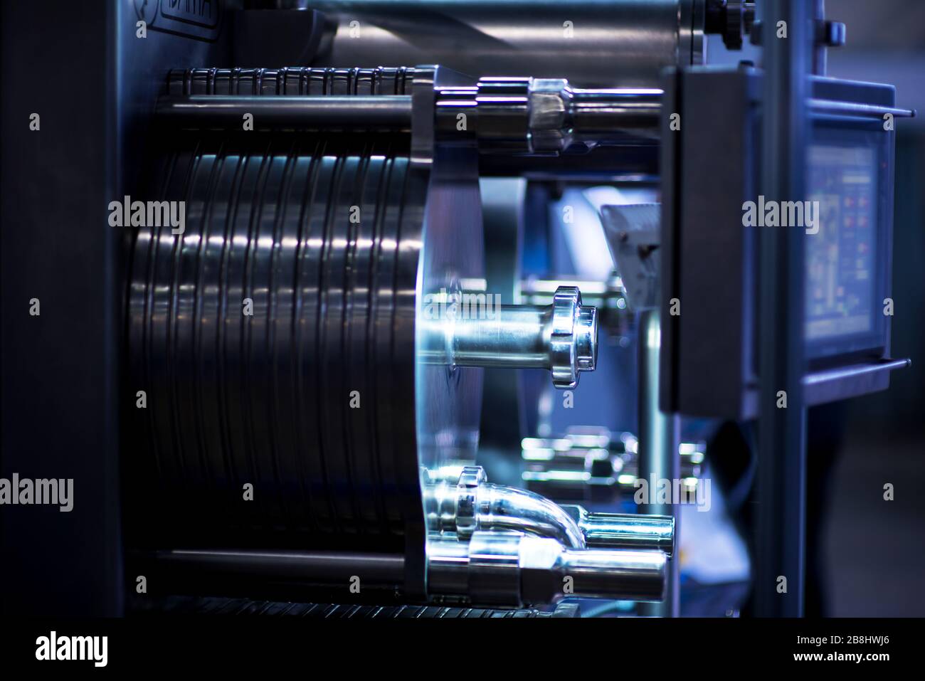 Cnc milling machine milling heads hi-res stock photography and images ...