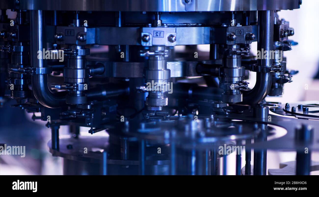 Cnc milling machine milling heads hi-res stock photography and images ...