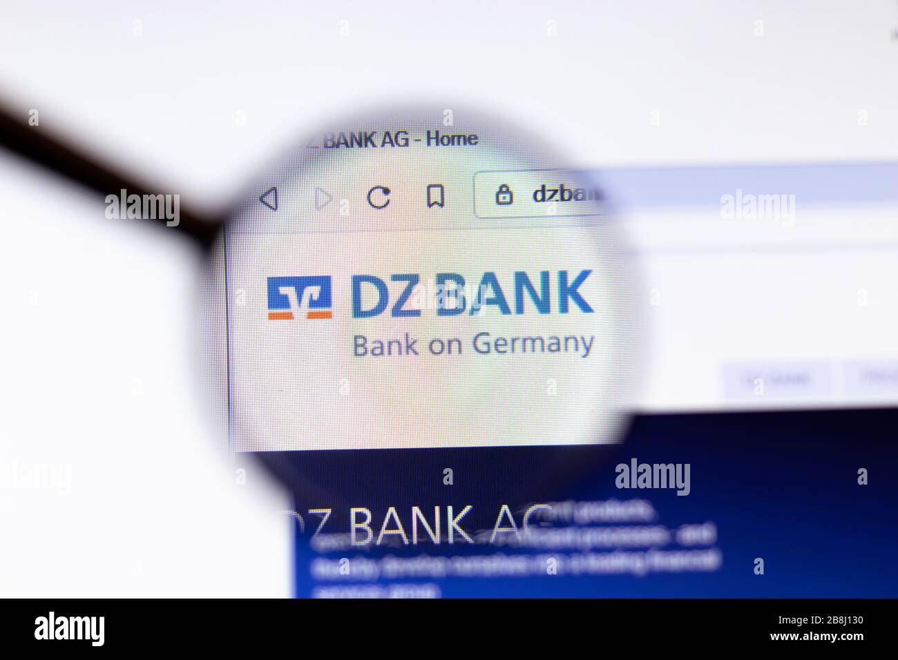 Los Angeles, California, USA - 20 March 2020: DZ Bank company logo on ...