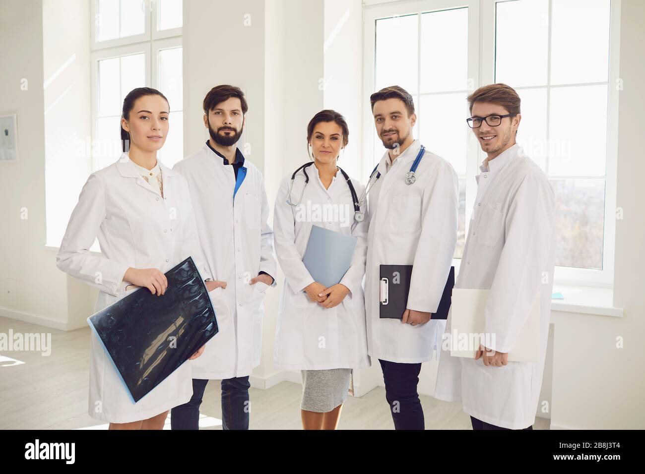 Practicing medicine hi-res stock photography and images - Alamy