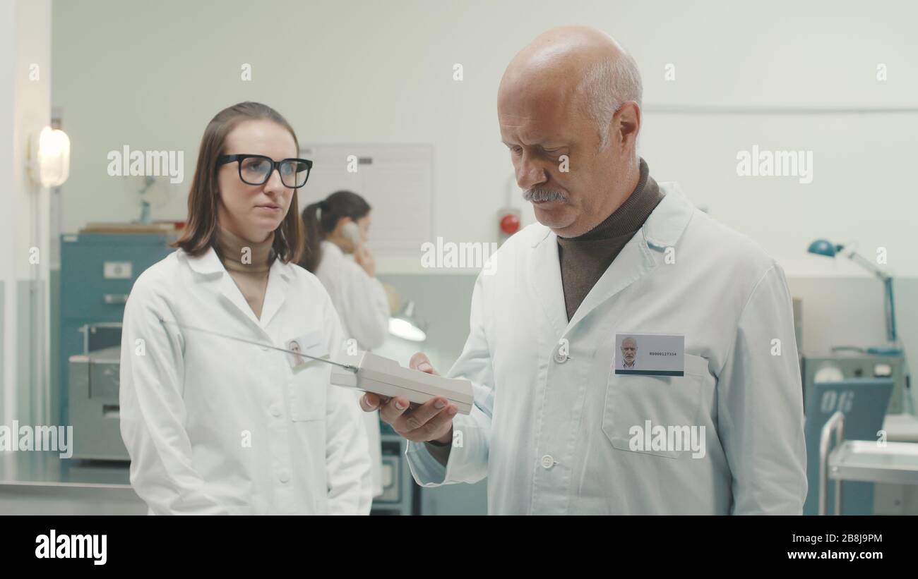 Office of the chief scientist hi-res stock photography and images - Alamy