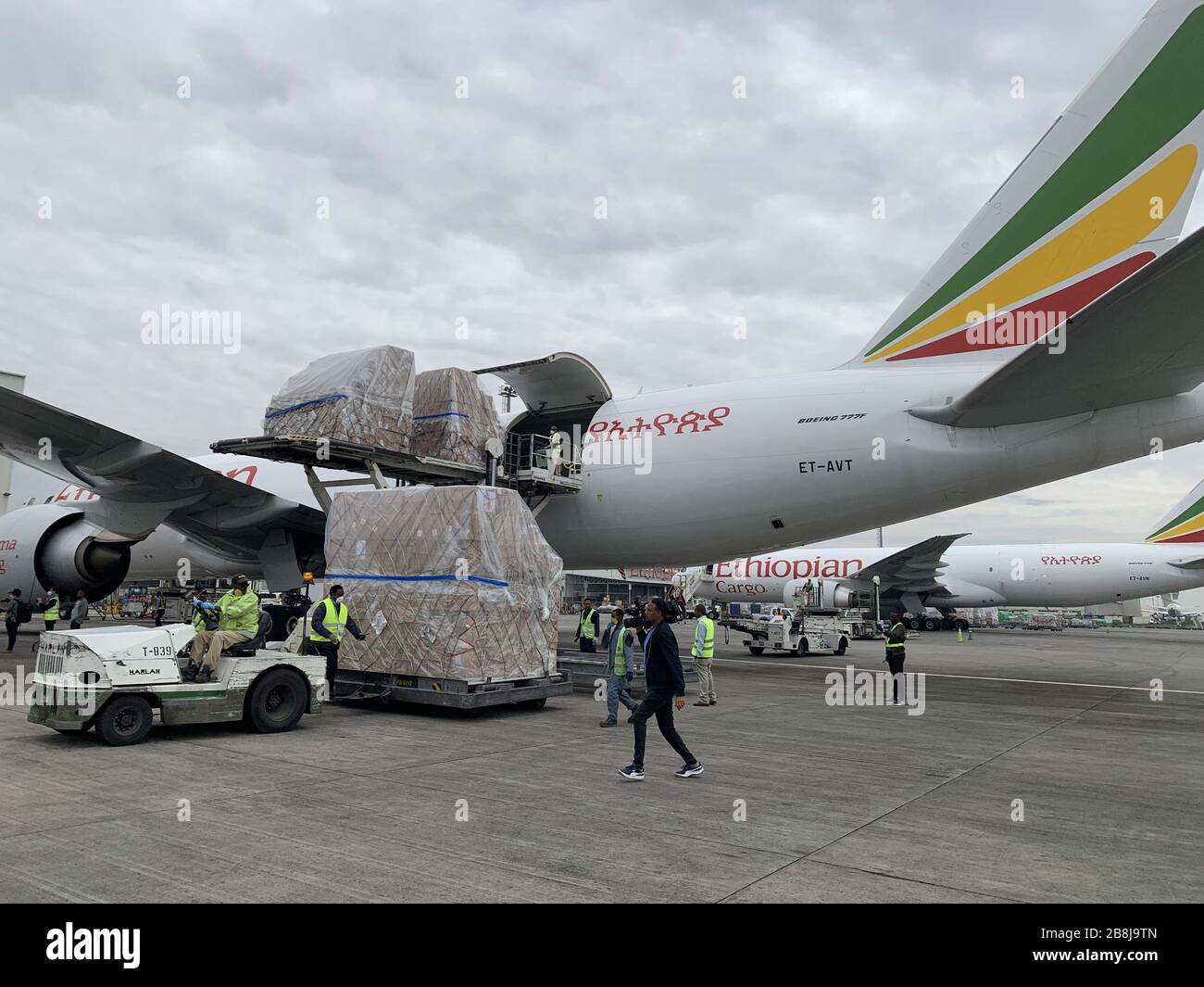 Ethiopian cargo hi-res stock photography and images - Alamy