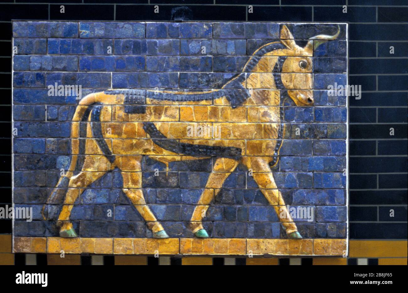 Fragment of the babylonian ishtar gate hi-res stock photography and ...